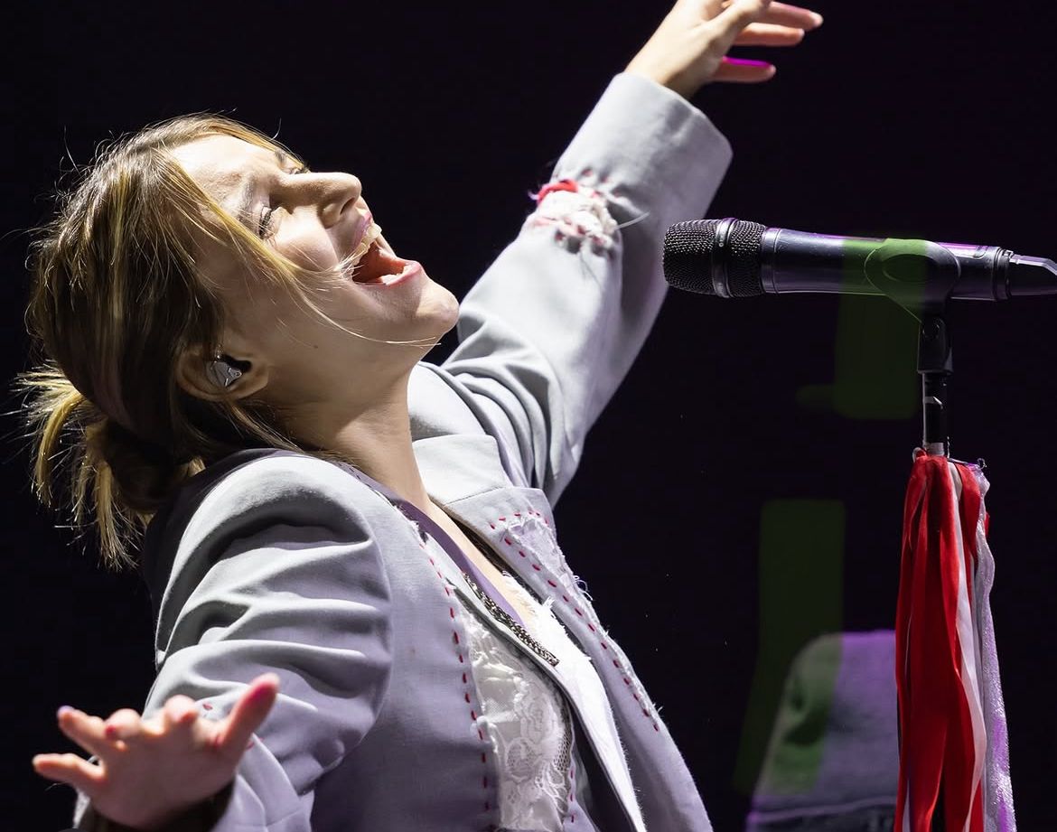 Francesca, la voz sanlorencina que brillará en el show “Billie Universe ...